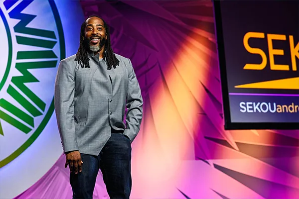 How Poetic Voice Helps Leaders Connect and Inspire - sekouandrews